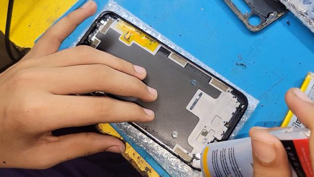 Замена экрана Motorola One Vision Broken Screen How To Change