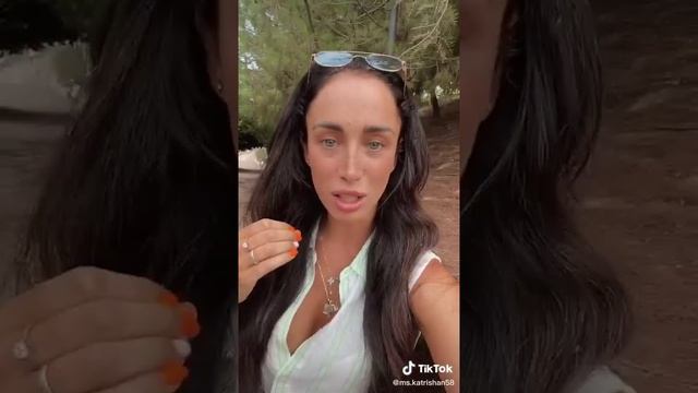 Украинка обращается у землякам. Есть ещё адекватные украинцы.