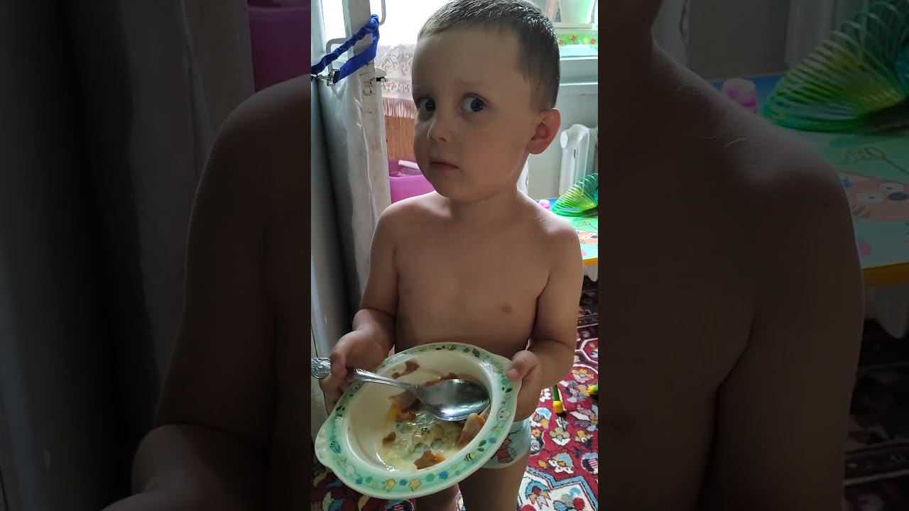 Почему Лёва мясо ест. Лето 2022