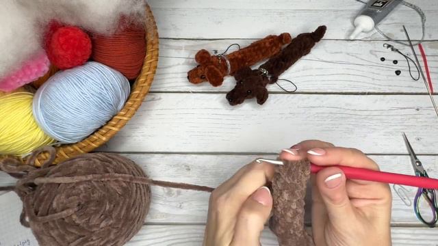 Мастер-класс на таксу ( брелок ) _ Вяжем вместе❤️ _#вязаныеигрушки #вяжуназаказ #мк