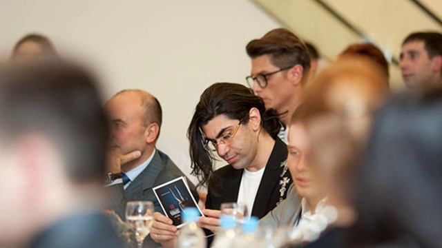 Les hommes qui passent.... - Наталья Нильская