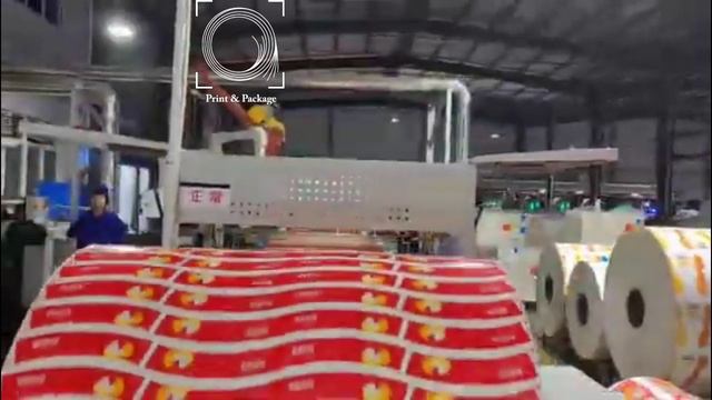 Оборудование для высечки заготовок бумажных стаканов с приемным устройством