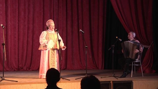 В чистом поле. Алла Гопанюк. Ансамбль "Лужанка". Лужский ДК.