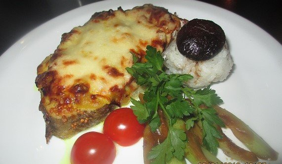 Стейк зубатки (холодное блюдо)