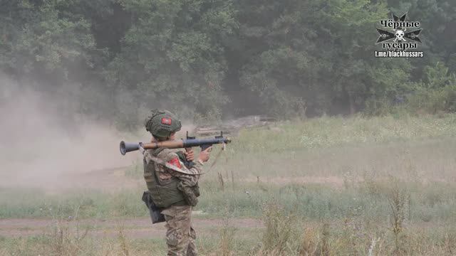 Гранатомёт РПГ-7. Стрельба по движущейся мишени.