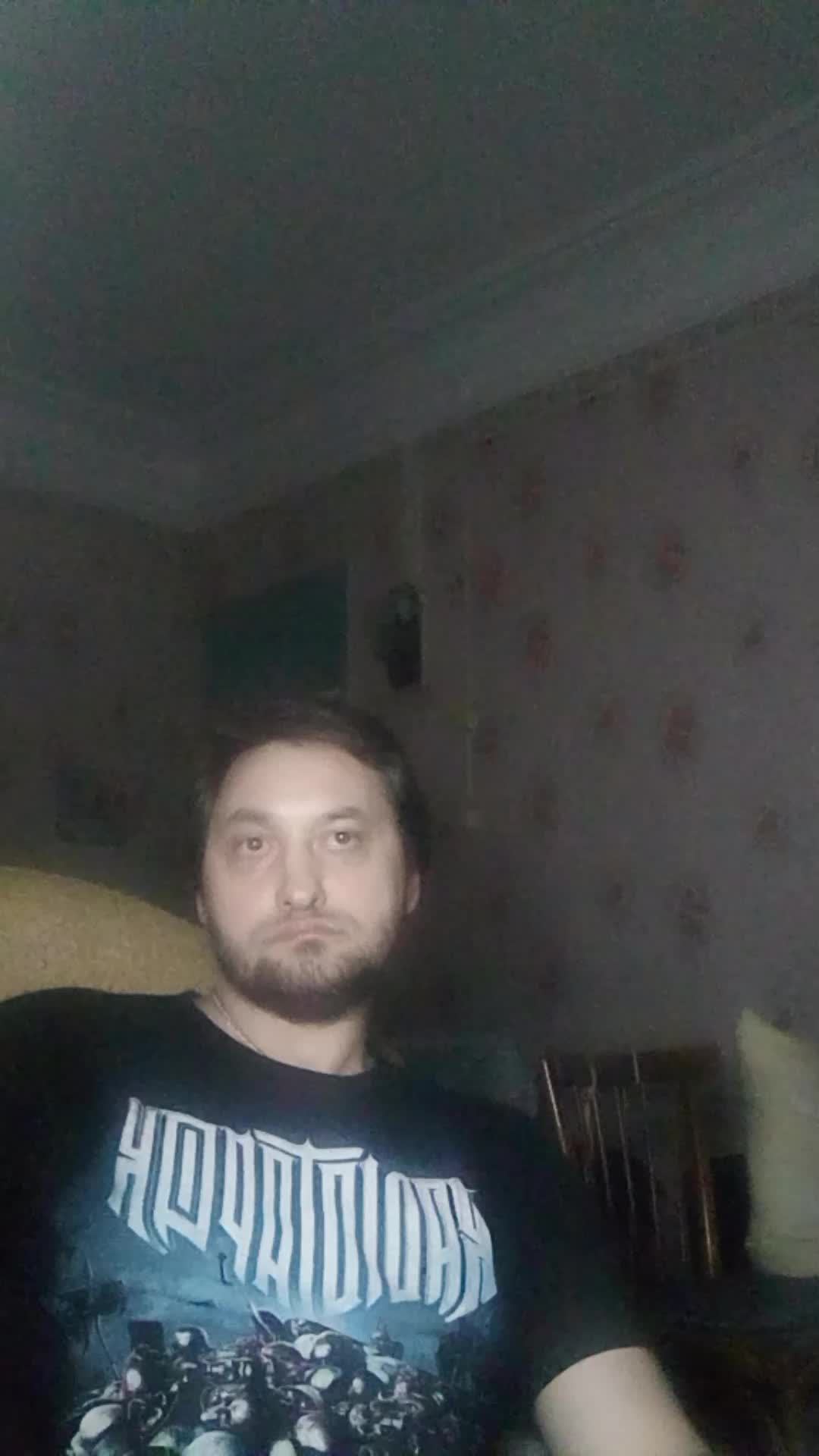 слушаем музыку