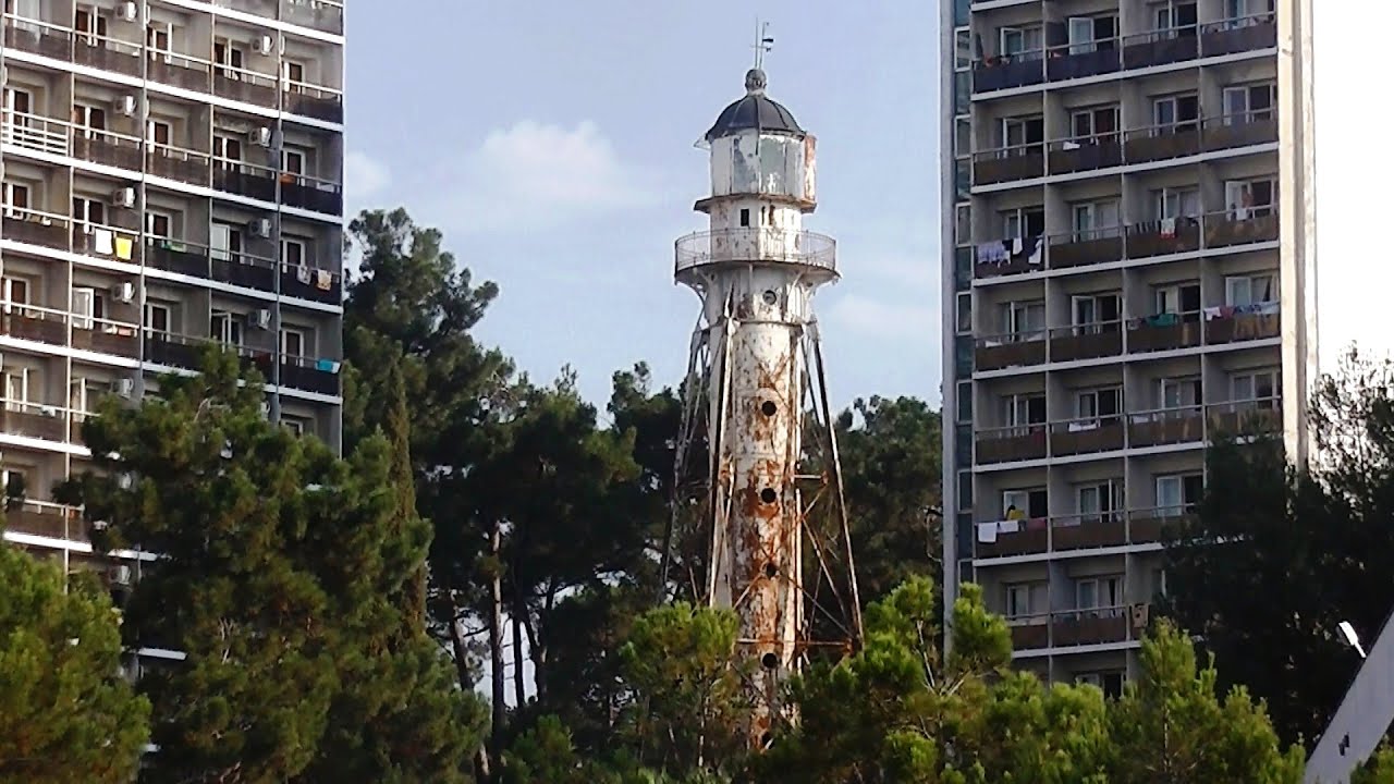 Курорт Пицунда | Старый маяк