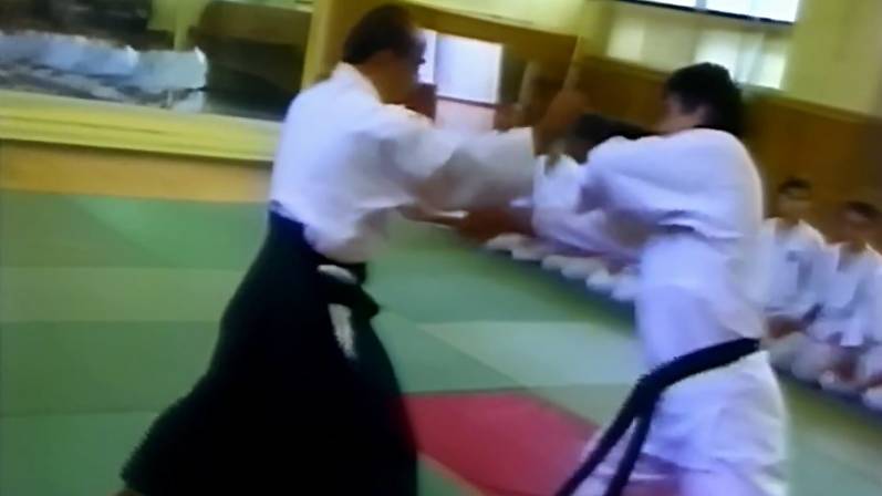 Показательные выступления по Ёсинкан Айкидо сэнсэя Кендзи Наказава и сэнсэя Сюдзи Масаки