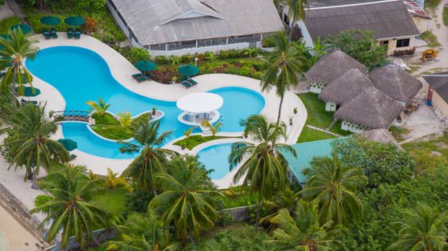 Мальдивы,Equator Village 3  MALDIVES