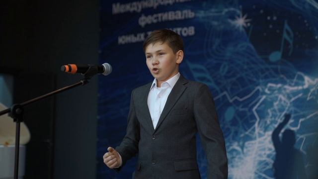 Вокальный конкурс фестиваля юных талантов «Волшебная сила голубого потока — МОСГАЗ зажигает звезды»