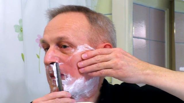 Опасная бритва дамаск №288, мыло Timeless, помазок Yaqi, ТДС гидролат