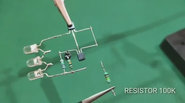 Топ 5 простых электронных самоделок (BC547 транзистор, TRIAC, RGB светодиод, фотодиод)