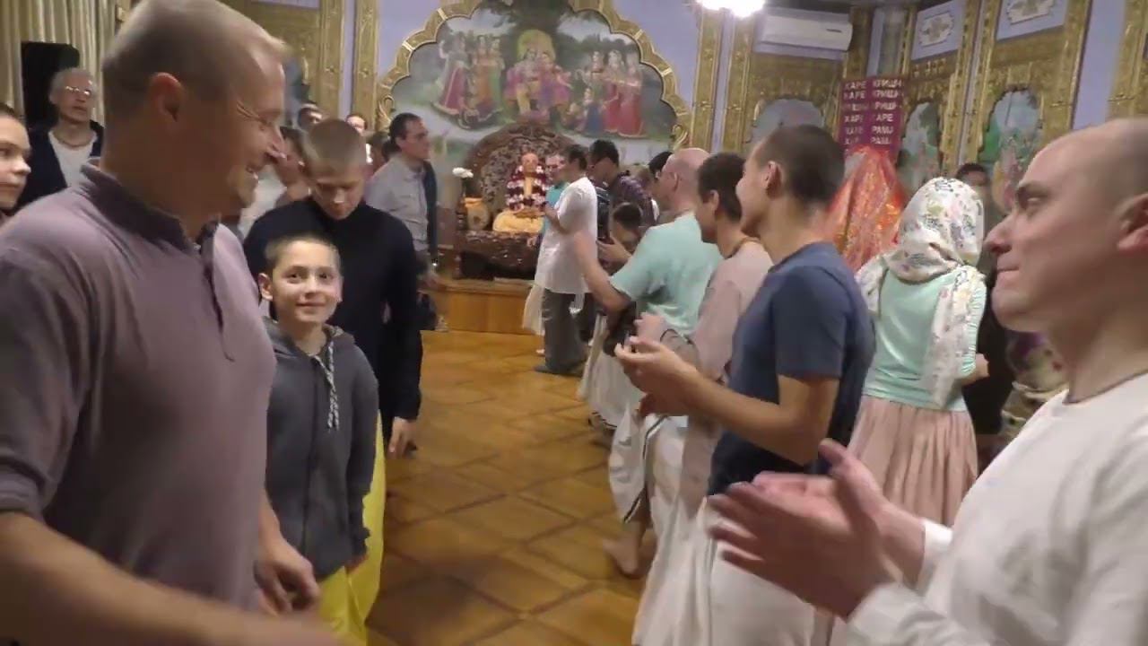 Адираса прабху  КИРТАН