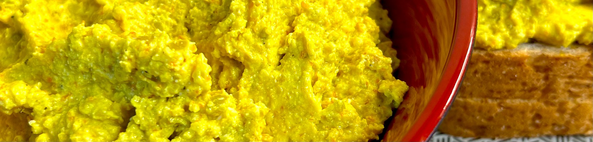 Паштет из оливок, сыра и яиц- просто и очень вкусно!