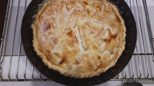 Слоенный пирог с рыбой. Вкусный ужин на скорую руку