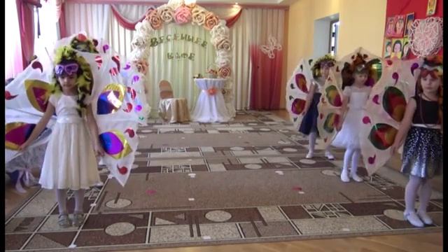 Танец _Жар-Птицы_ в детском саду (10 гр.).mp4