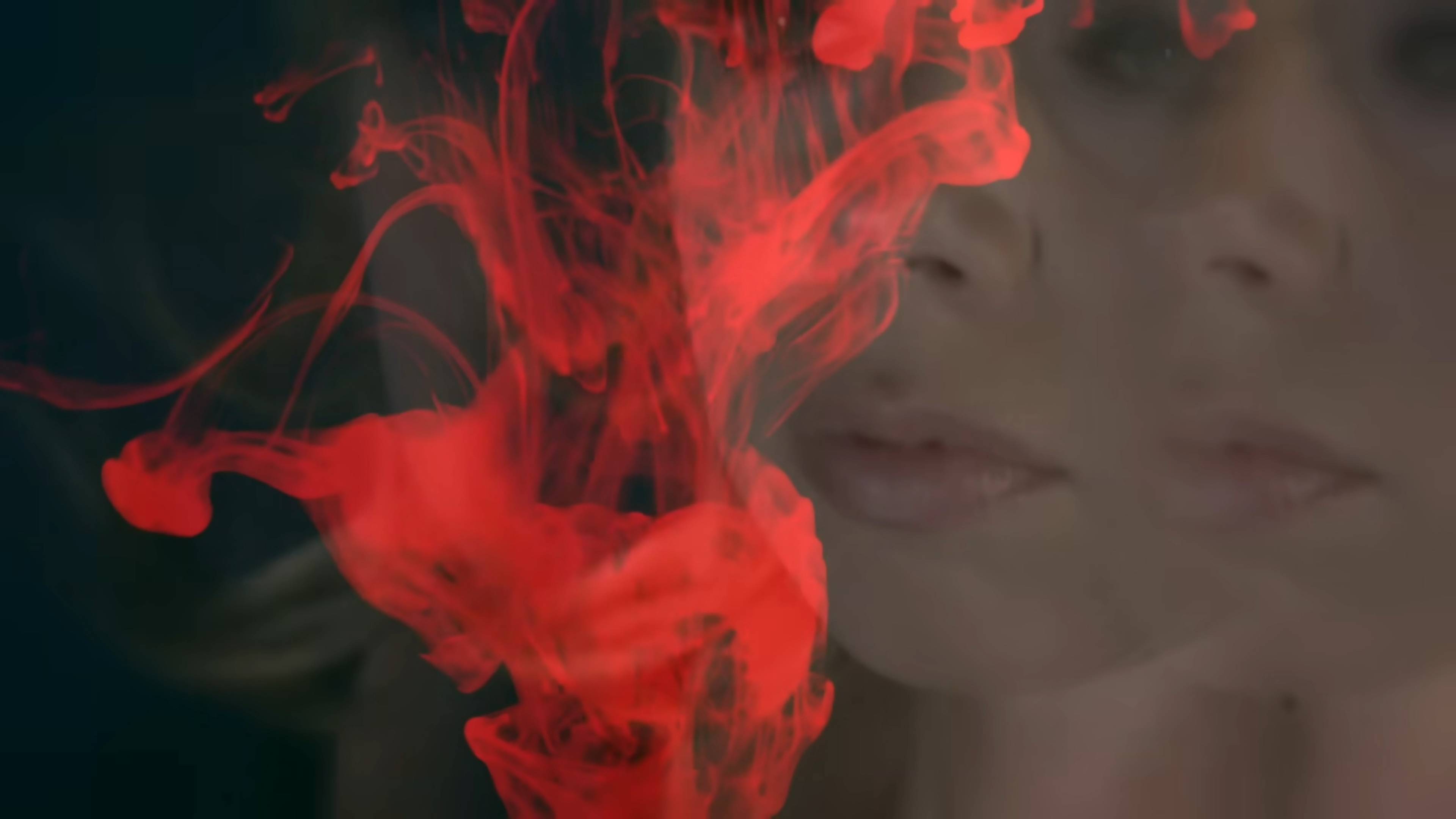 CHROMATICS _BLACK WALLS