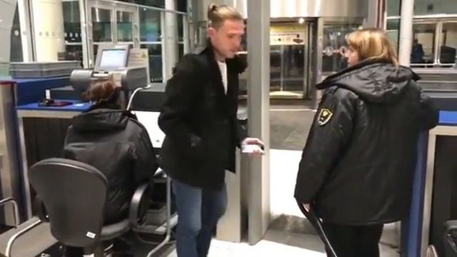 Рамки в аэропорту