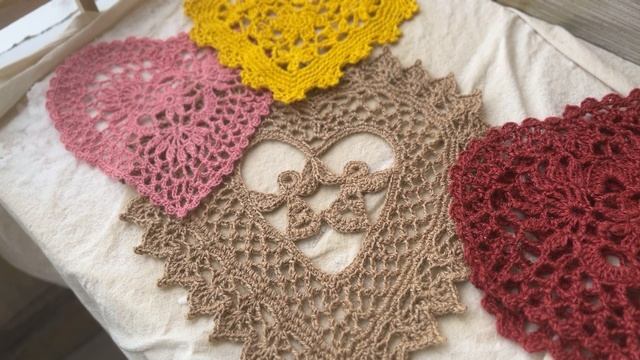 Салфетки к празднику из джута