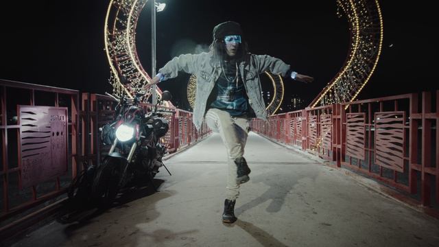 Уличные танцы | Ring my bells