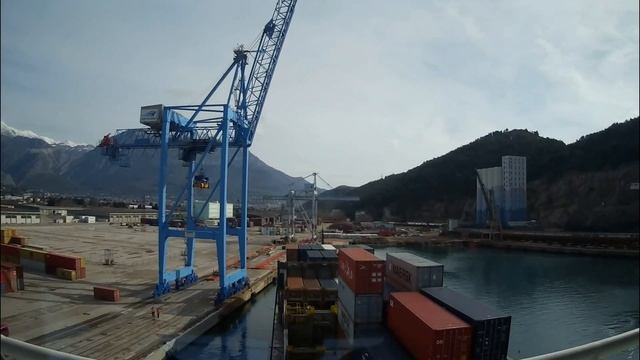 Порт Бар, Черногория.  Port of Bar, Montenegro. Timelapse.