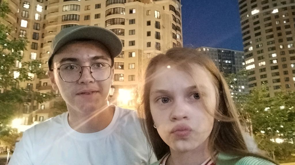 ВЕЧЕРНИЙ СТРИМ В СУМЕРКАХ |14+|ВСТРЕТИЛИ СЕРБСКУЮ ЛЕДИ!