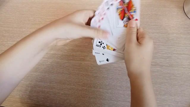 секрет фокуса, карта зрителя вылетает