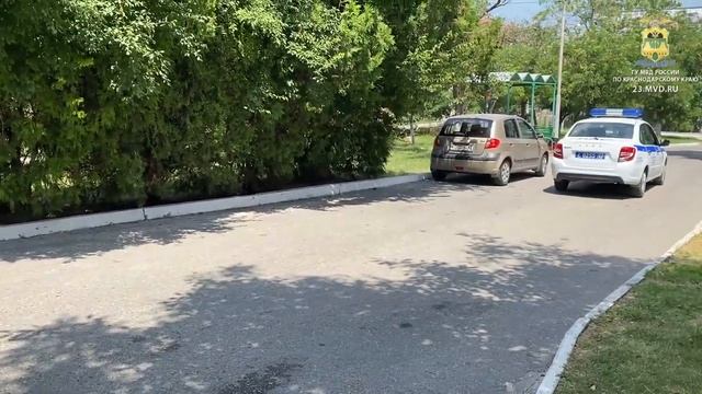 Полицейские Новороссийска помогли оперативно доставить беременную женщину в роддом