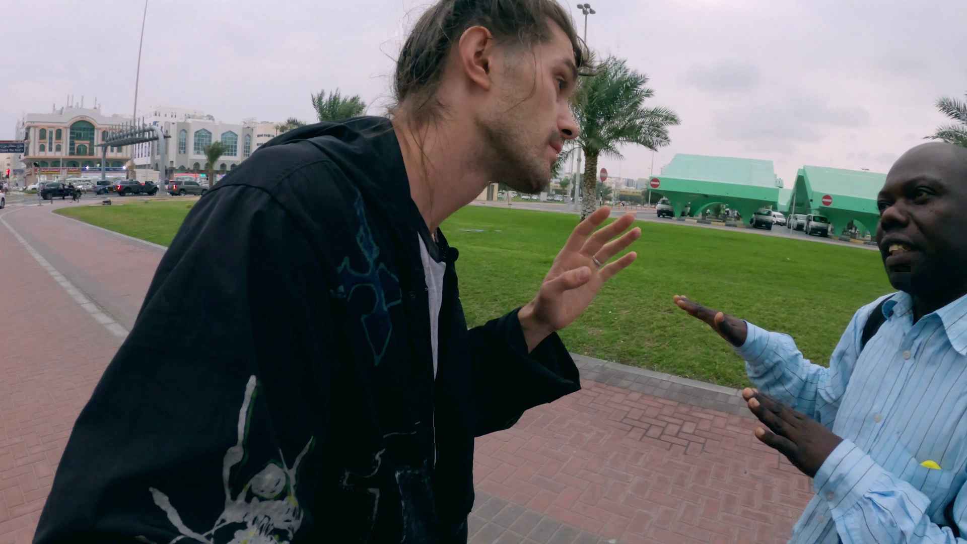 SOS - ОАЭ. Сергей отправляется в Абу-Даби где его ждут новые интересные знакомства. |16+