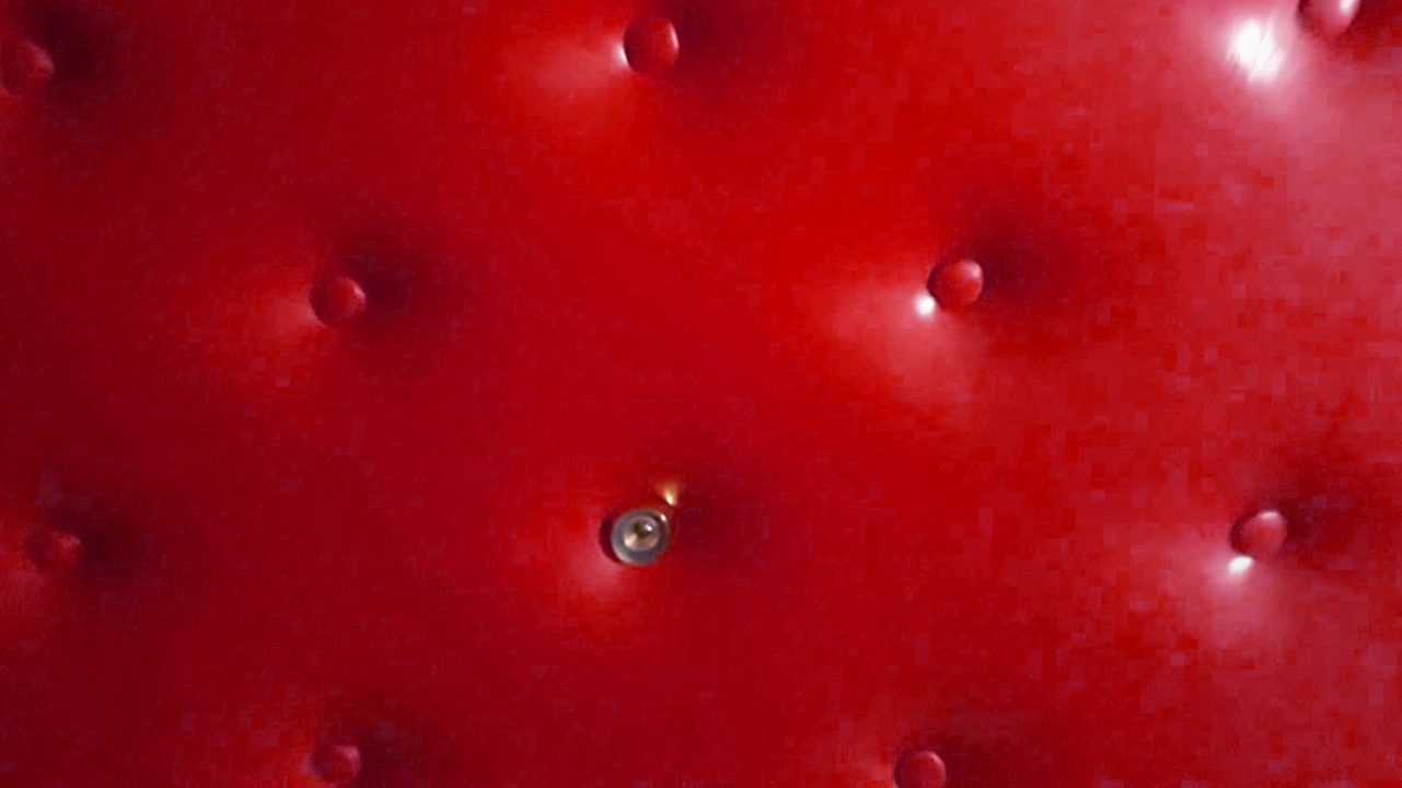 Ремонт дверей и замена обивка двери. Перетяжка входных дверей искусственной кожей или дермантином