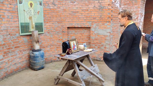 Проповедь и молебен, после субботника, в строящемся храме Николая Чудотворца 7 октября 2023 г.