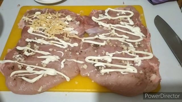 Формируем два рулета из одной курицы