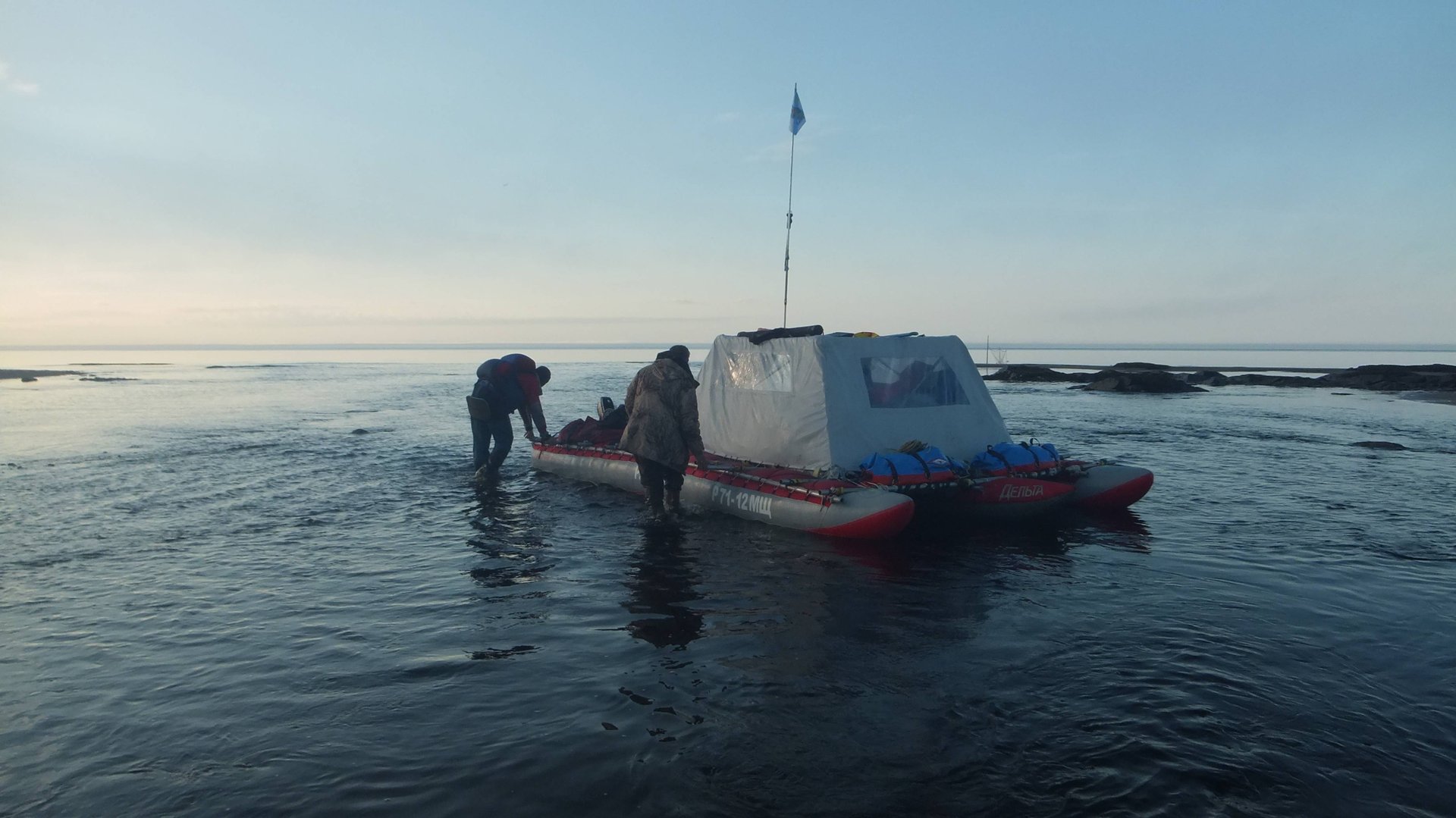 "Под Знаком Креста". Вокруг Кольского на надувном катамаране...