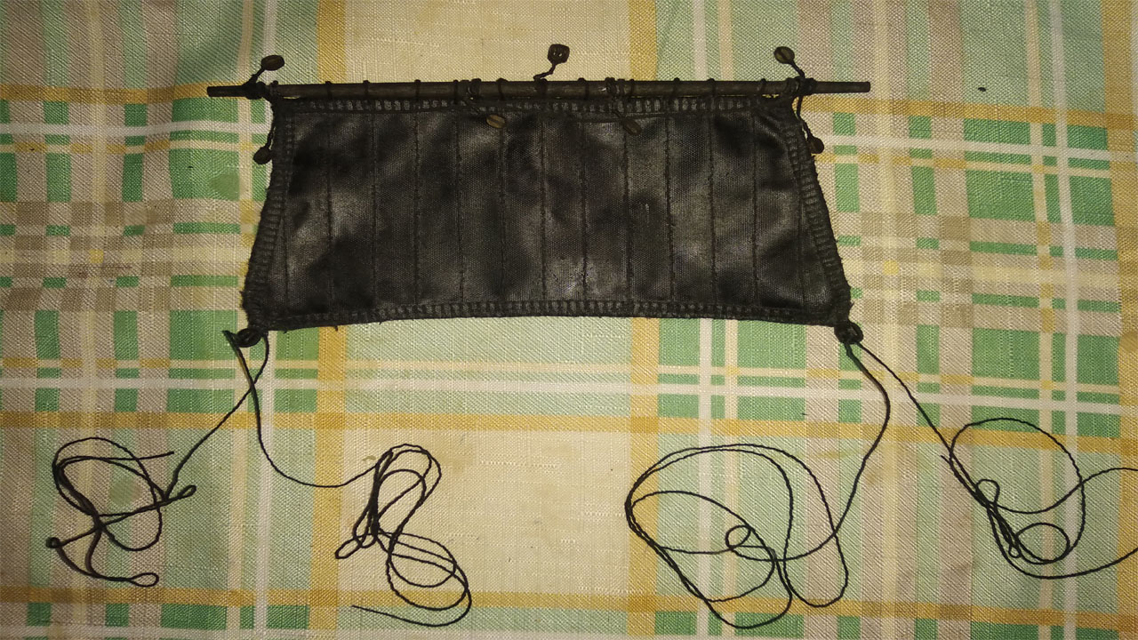 № 99 Сборка модели корабля черная жемчужина. Первая мачта третьей парус. обзор на канаты и блоки.