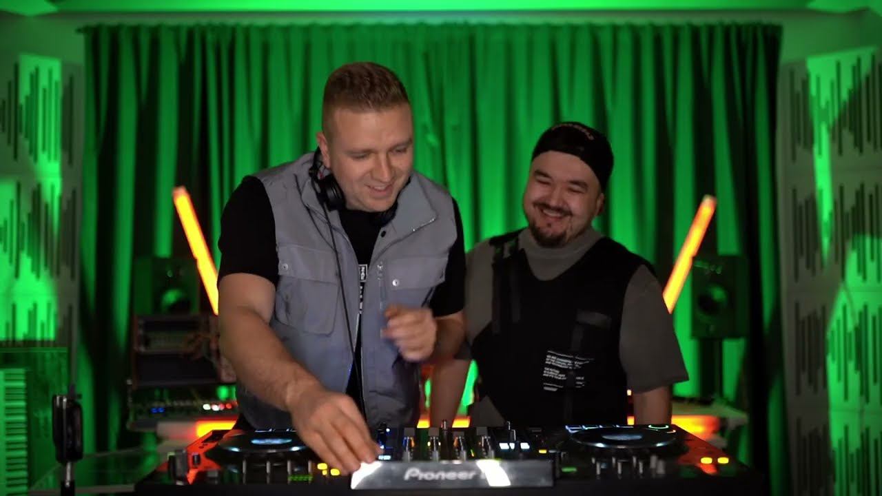 Kuraj-Bambey b2b Rezone - Tech House Mix @singomakers HQ 2024