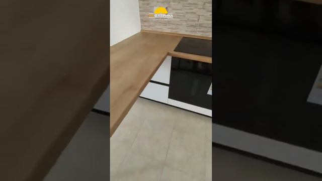 Проект 7. Белая кухня из акрила