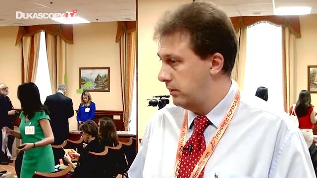 Интервью DukascopyTV с Борисом Жалило о том, что делать с персоналом для повышения продаж