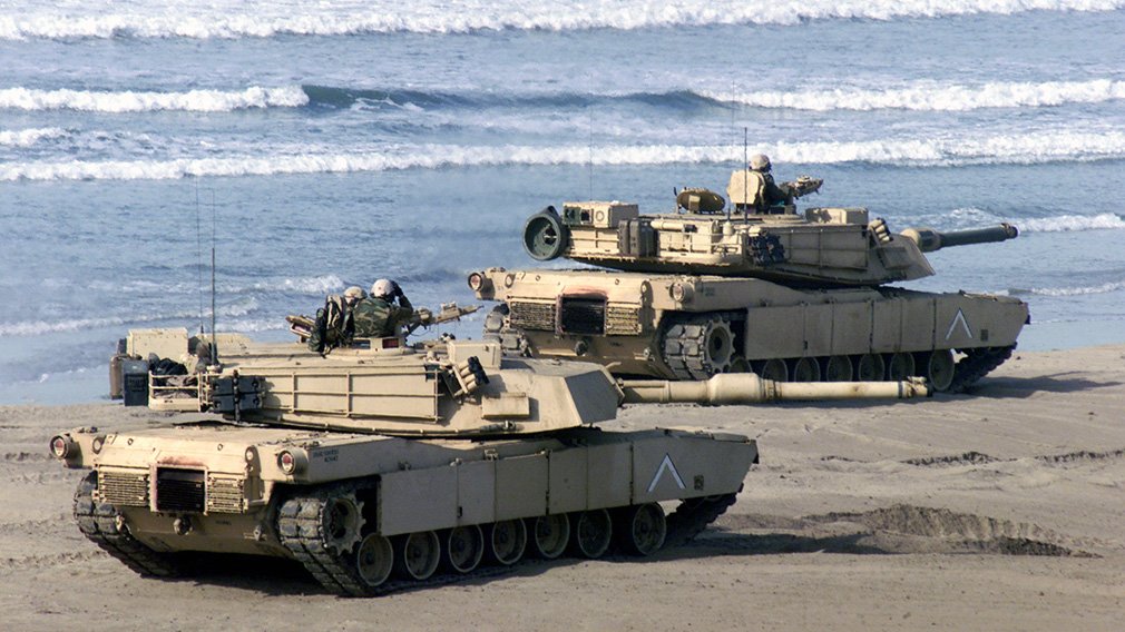 У МОРПЕХОВ США ОТОБРАЛИ ТАНКИ ? И по чему в этом виновата Россия?