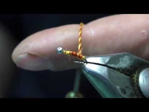 Мушка Скрутка (шерстяная нить).