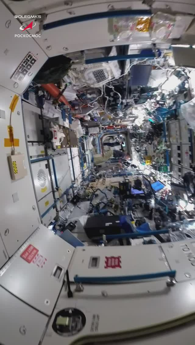 Летим на приватку #мкс #space #космос