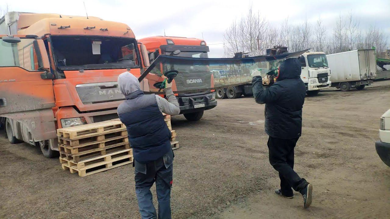 #11 Гружусь, Чебоксары - Польша. Стоянка в Мытищах, замена лобового стекла.
