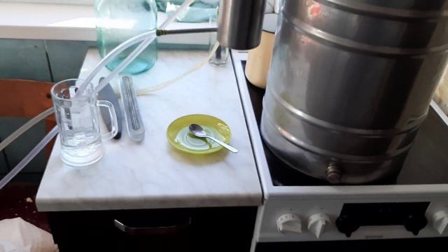 Первый перегон виноградной браги