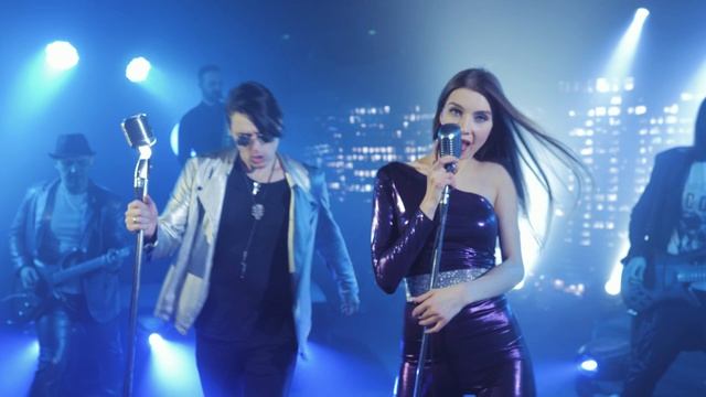 "Blinding Lights" — кавер группа из Краснодара "Сарафан Радио"