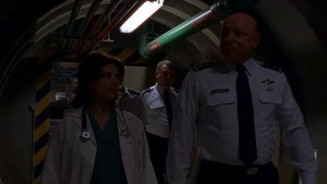 Звездные врата: Первый отряд. Сезон 1, серия 15 - Сингулярность