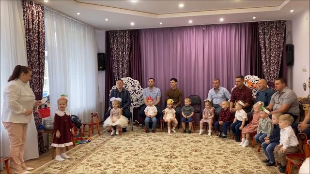 Совместный досуг с папами "Как сторож Мефодий огород сторожил"