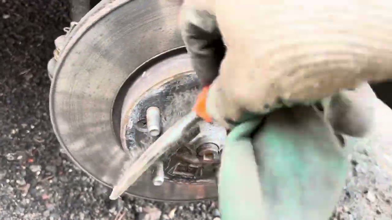 Самостоятельно готовим машину к лету…