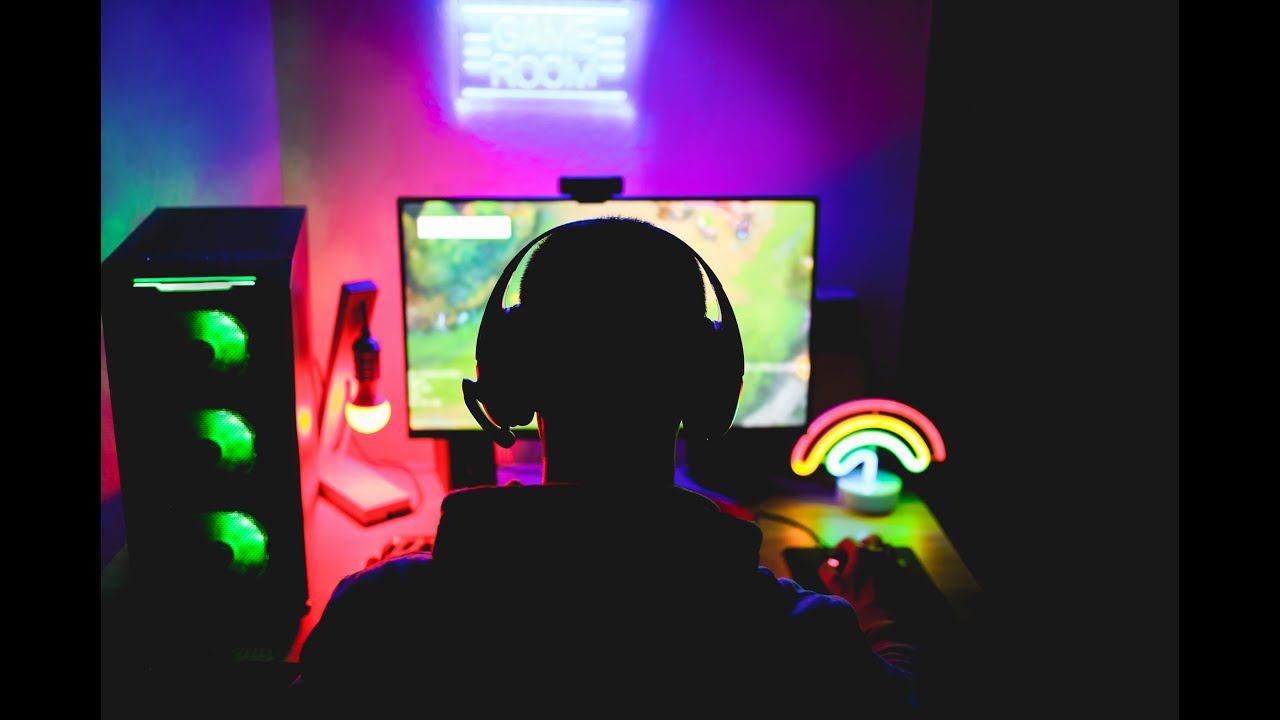 Вечерний стрим под чай))