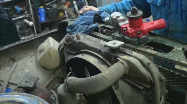 Уаз за 30 тысяч серия 42.Проклятие красной помпы.