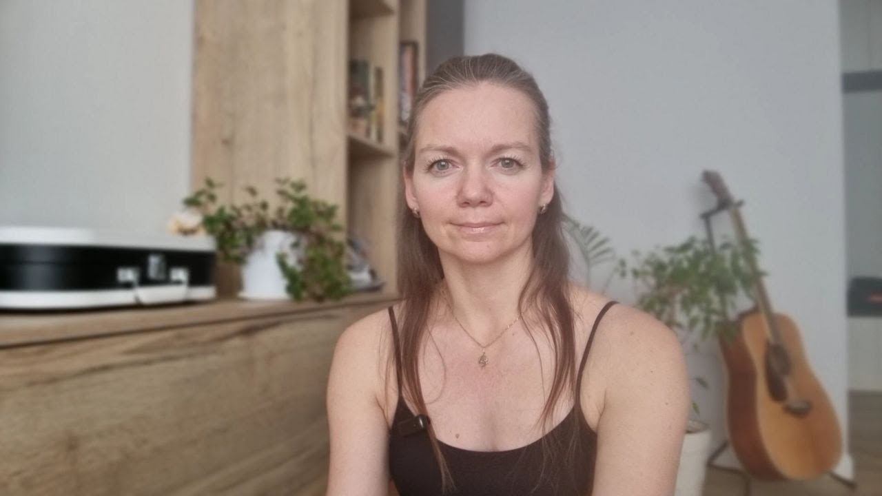 Массаж лица. Расслабляем область лба.