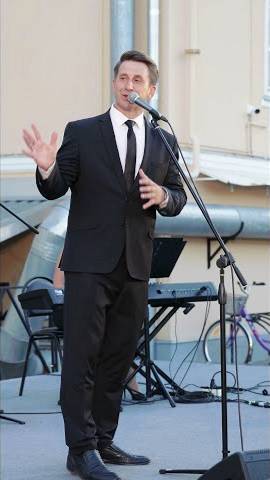 отрывок песни 'Фрагмент' слова и музыка Олега Митяева